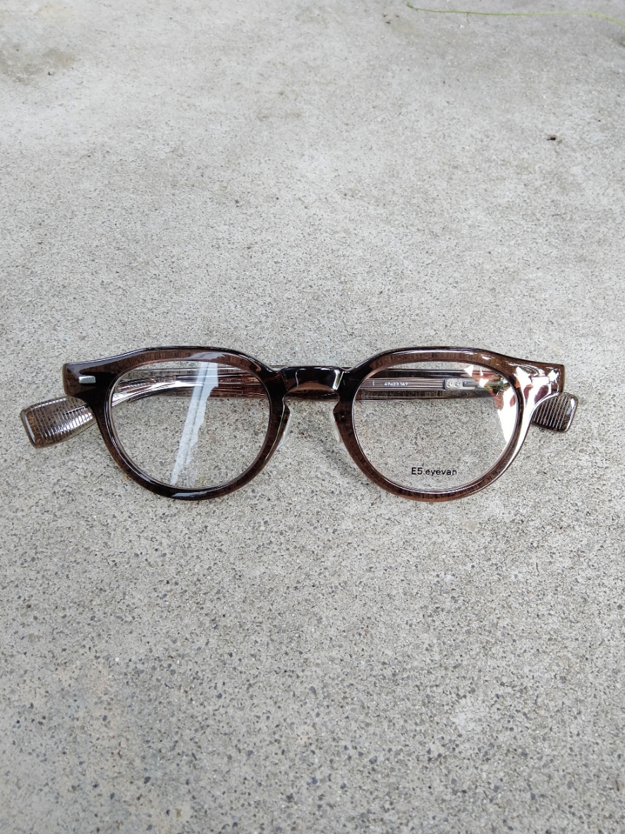 E5 eyevan（イーファイブアイヴァン）『p14』,『p15』新作入荷 田和山本店（島根県松江市） | メガネのモチダ｜島根県松江市メガネ・補聴器専門店