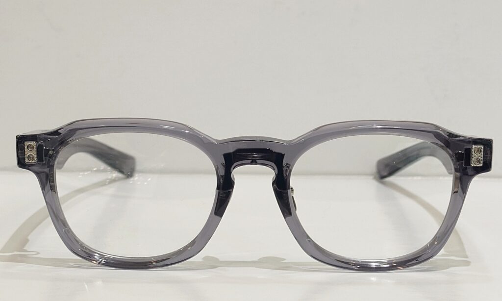 【999.9（フォーナインズ）】NP-02H | メガネのモチダ｜島根県松江市メガネ・補聴器専門店